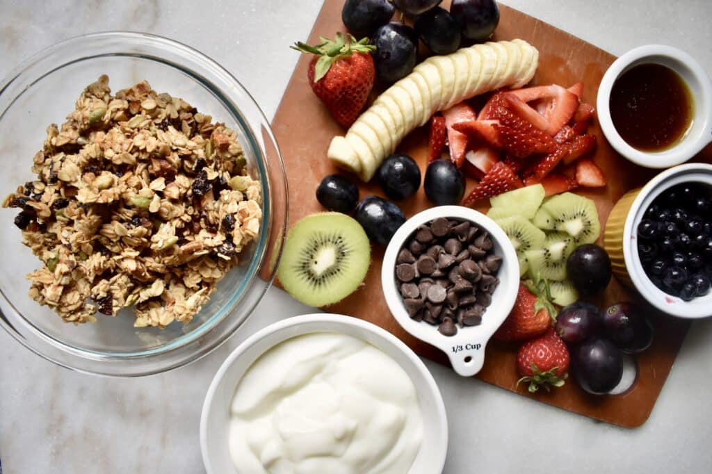 Build Your Own Parfait Bar + Homemade Granola Recipe - Plan to Eat